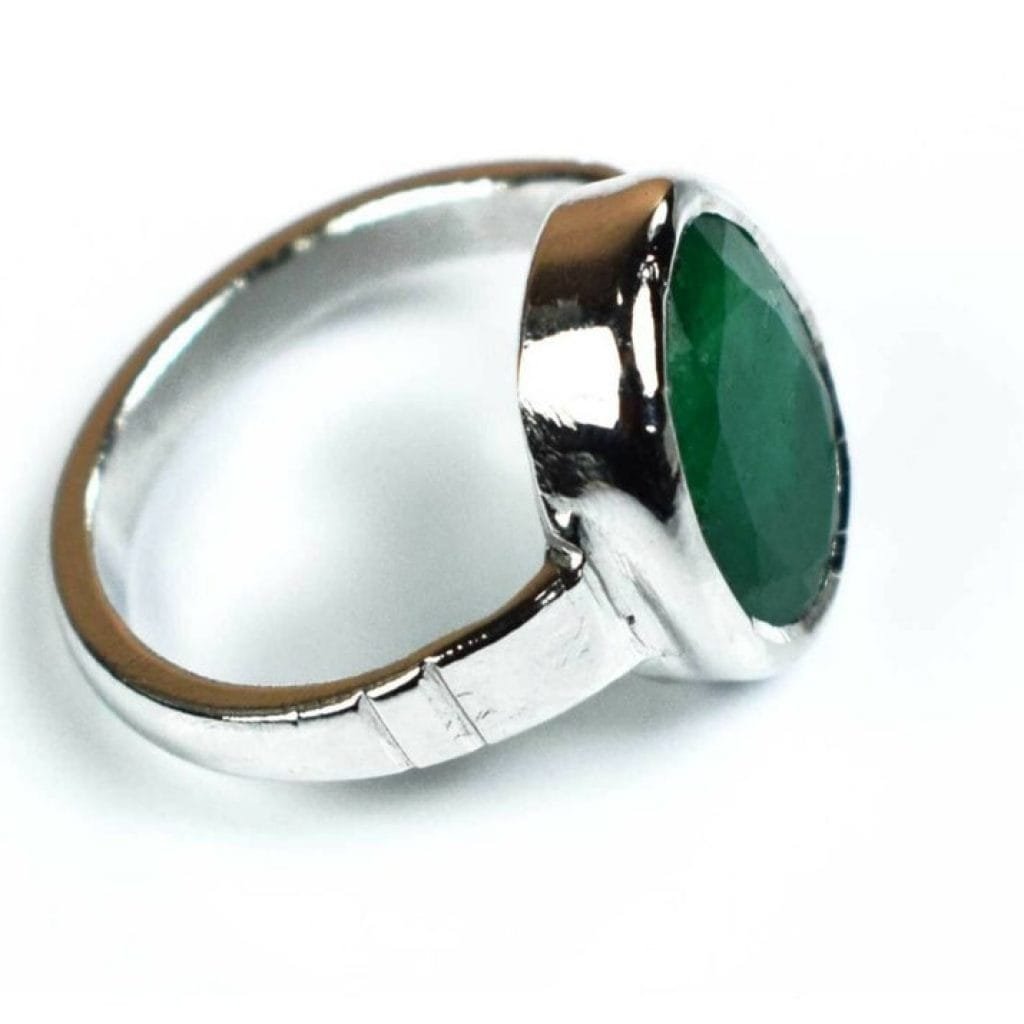 100% Natural And Certified Emerald (Panna) Ring
