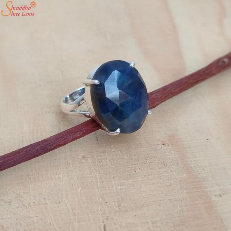 Blue sapphire ring | Neelam stone ring - Best Gemstone Shop in Delhi NCR